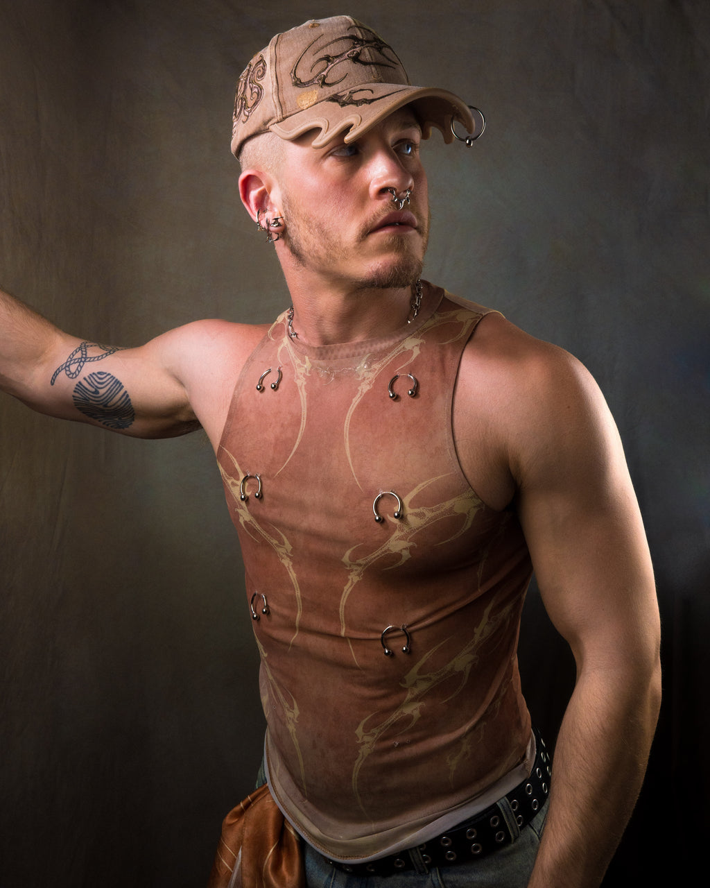 TALON MESH HARDWARE TANK ( RUST ) – Austin James Smith